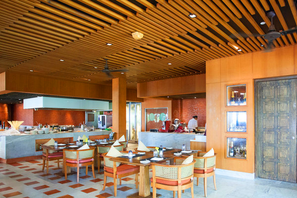 Mare Italian Restaurant - Phuket.Net