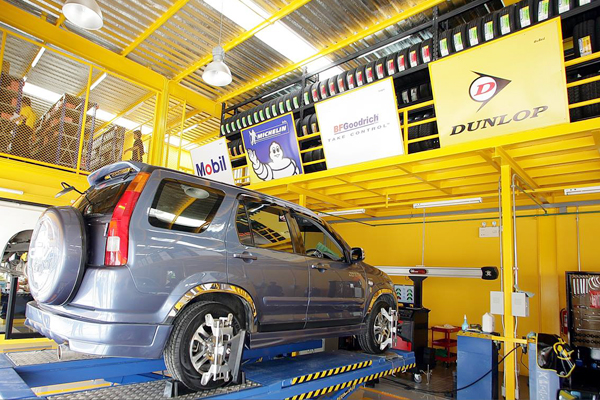 B-Quik @Jungceylon Phuket - Phuket.Net