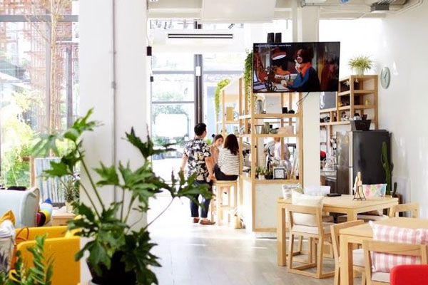 SomSak Cafe - Phuket.Net