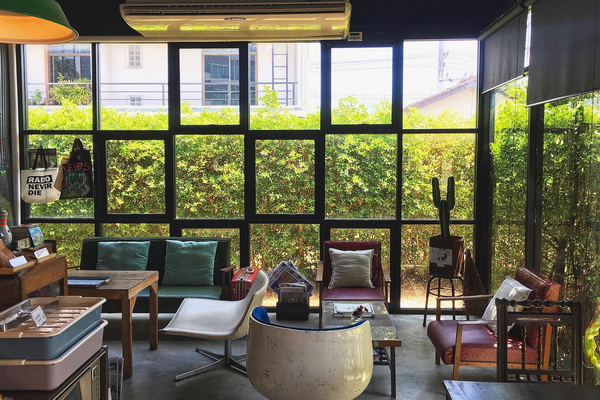 162CAFE - Phuket.Net