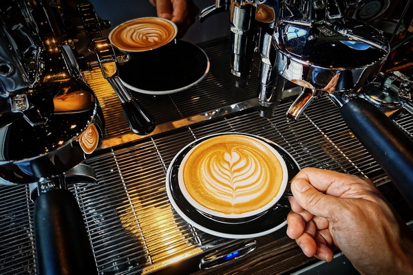 Chino@Cafe' Gallery - Phuket.Net