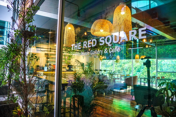 The Red Square - Phuket.Net