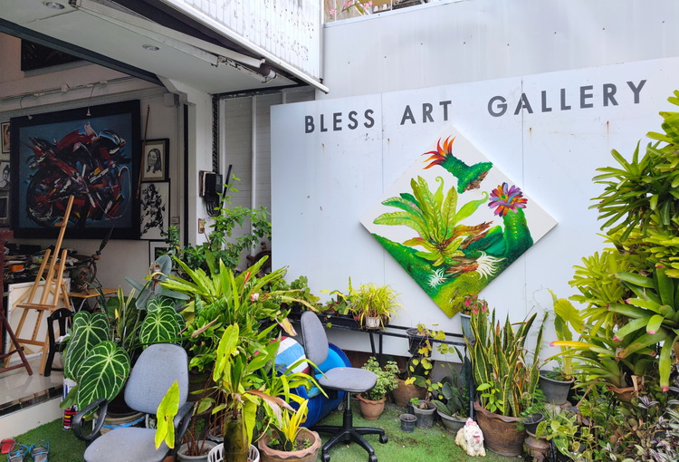Bless Art Gallery - Phuket.Net