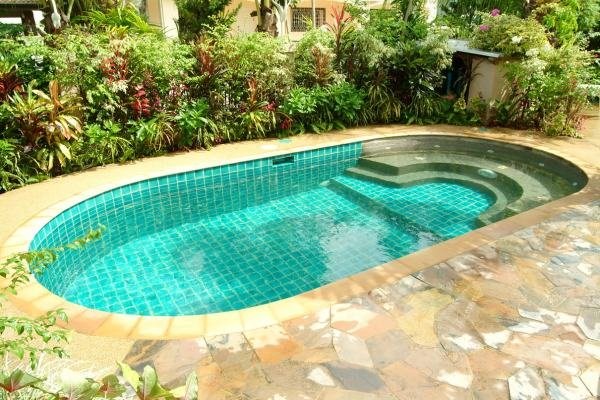 Navinda Swimming Pools & Spas - Phuket.Net