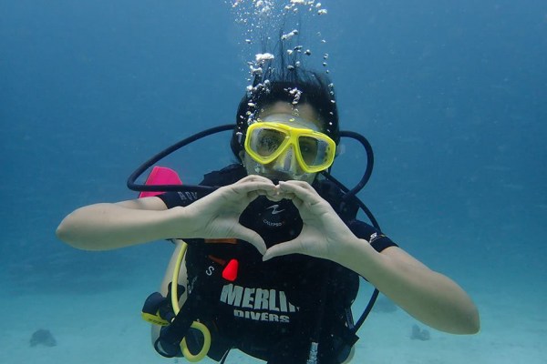 Merlin Divers - Scuba Diving Phuket - Phuket.Net
