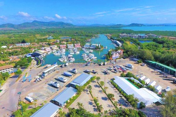 Phuket Boat Lagoon Marina - Phuket.Net