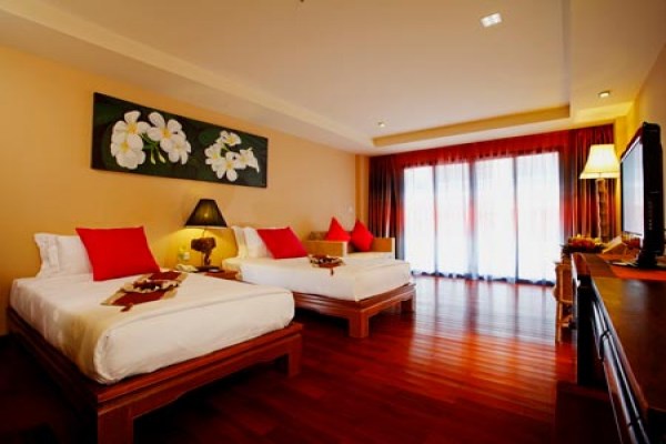 Baan Laimai Beach Resort - Phuket.Net