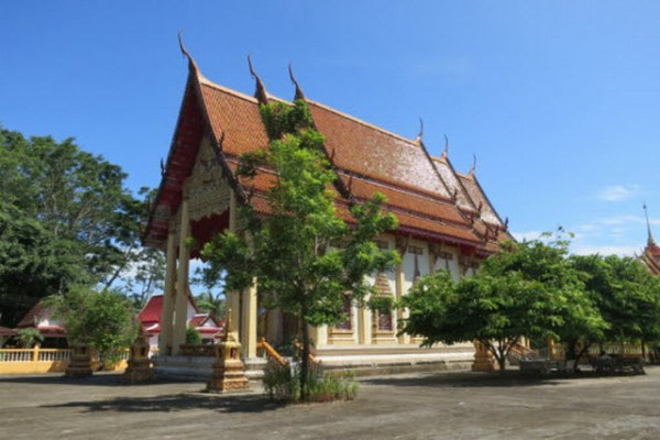 Wat Phra Thong Temple (Pra Tong Temple) - Phuket.Net