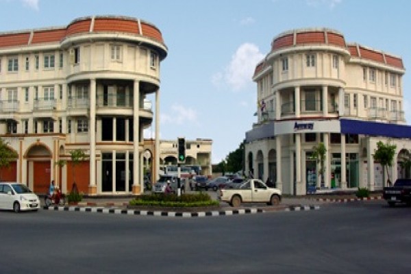 Jee Teng Complex - Phuket.Net