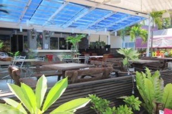 Thana Guest House & Restaurant - Phuket.Net
