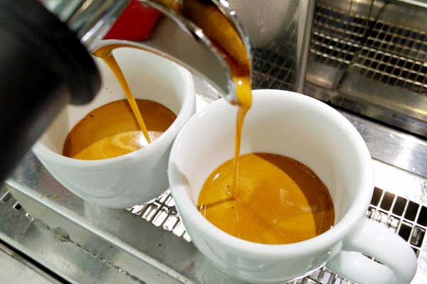 Monkeypod Coffeehouse - Phuket.Net