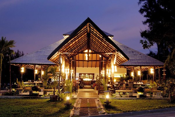 Sugar Cane Restaurant - Phuket.Net
