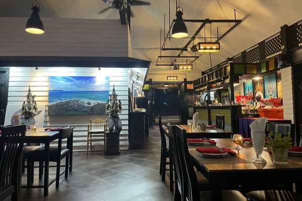 PanYaah Seaview Cafe Restaurant & Bar - Phuket.Net