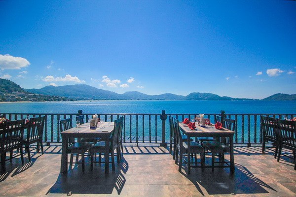 PanYaah Seaview Cafe Restaurant & Bar - Phuket.Net