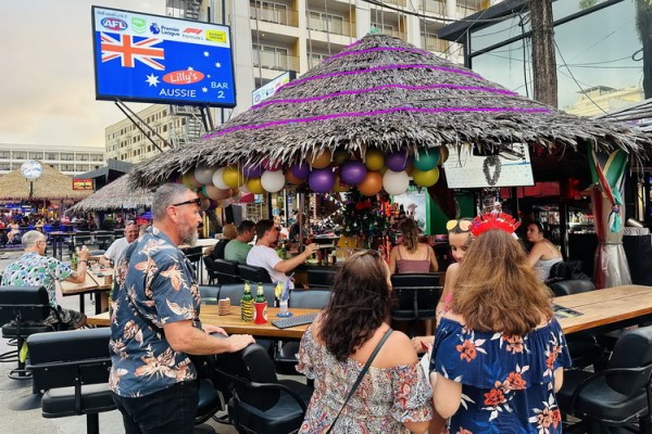Lilly's Aussie Bar Patong - Phuket.Net