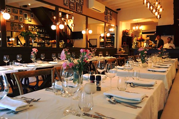 Mirror Mirror Restaurant - Phuket.Net