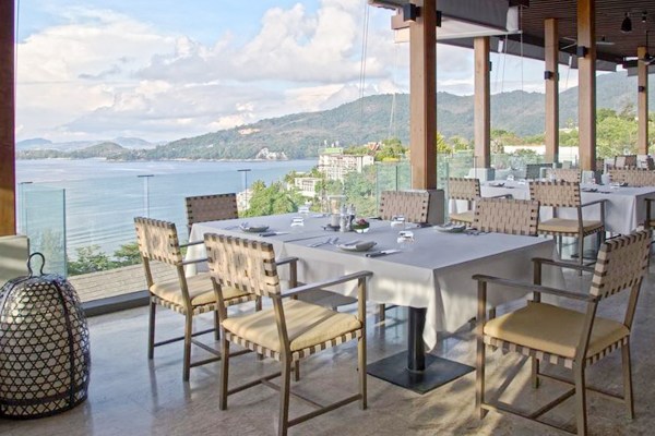 Sunset Grill at Hyatt Regency - Phuket.Net