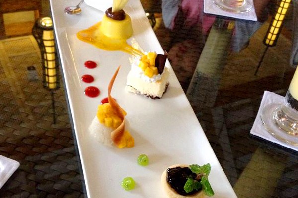 Loy Krathong Bar Angsana Laguna Phuket - Phuket.Net