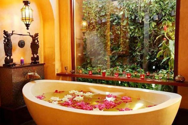 Spa Burasari - Phuket.Net