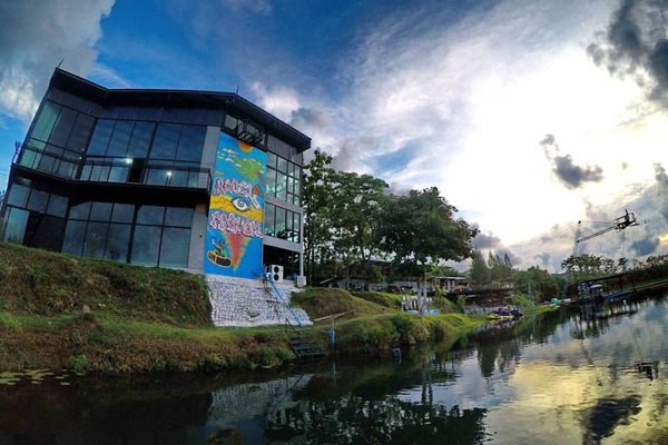 REBEL Rock Climbing - Phuket.Net