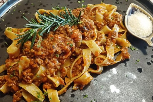 Kindee Bistro - Phuket.Net