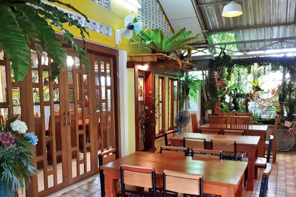 Ta Tuay Thai Restaurant - Phuket.Net