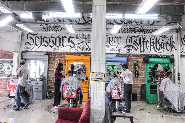 Ducky Cutz Thalang Barbershop - Phuket.Net