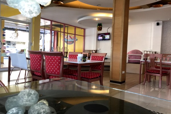 Piset Restaurant Phuket - Phuket.Net