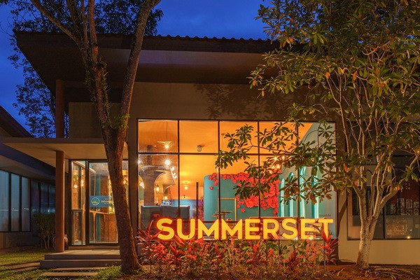 Summerset Bar & Lounge Phuket - Phuket.Net