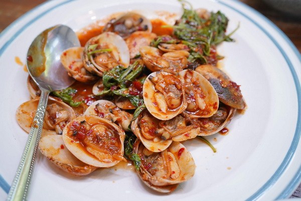 Kin Dee Restaurant - Phuket.Net