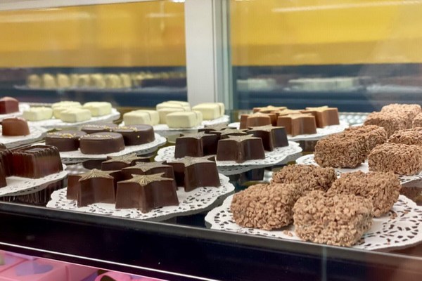 ROSA Sweets & Chocolate Phuket - Phuket.Net