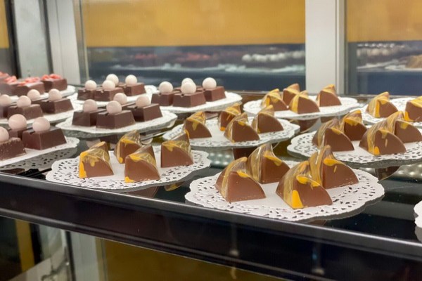 ROSA Sweets & Chocolate Phuket - Phuket.Net