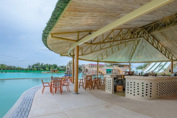 Bay Grill at Blue Tree - Phuket.Net