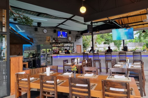 TOTTI Restaurant & Bar - Phuket.Net