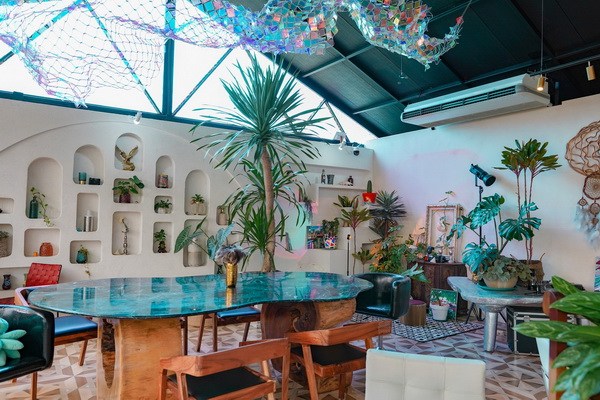 Bix Cafe - Phuket.Net