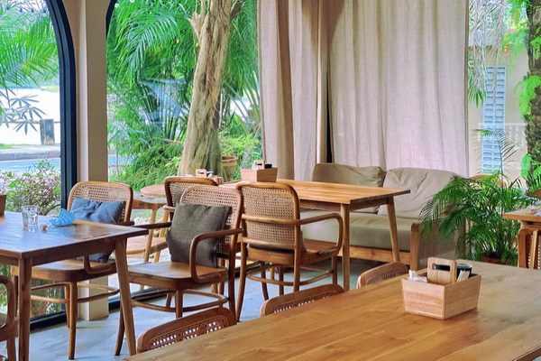 AVO Kitchen & Wine - Phuket.Net