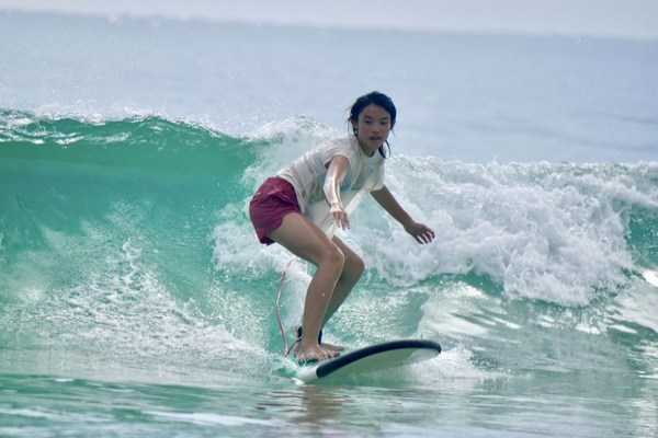 Talay Surf School - Phuket.Net