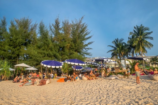 Smigo’s Bar & Restaurant - Phuket.Net