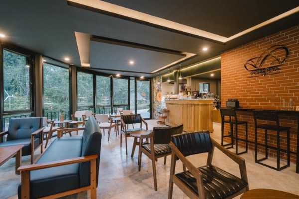 Foresta Cafe - Phuket.Net