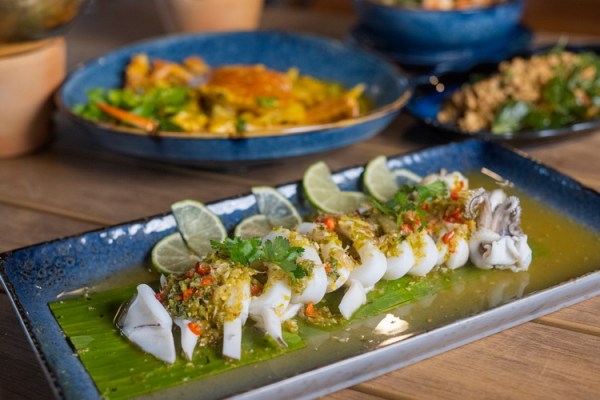 Trap Bar & Restaurant - Phuket.Net