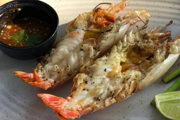 YUUHI by Smigo Bar & Grill - Phuket.Net