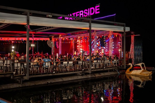 Phuket Waterside Restaurant - Phuket.Net