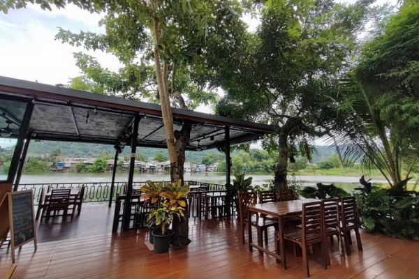 The Grand View Restaurant & Bar - Phuket.Net