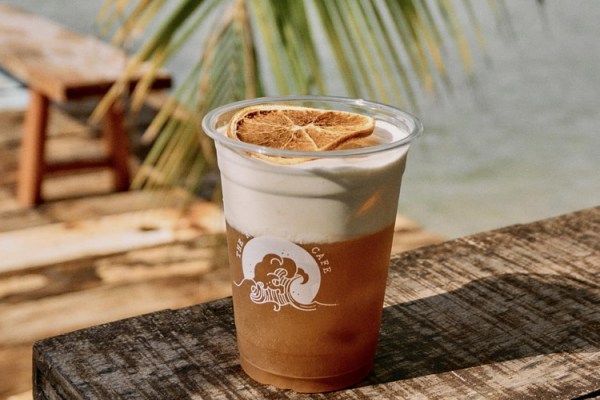 The Ruby Sea Cafe - Phuket.Net