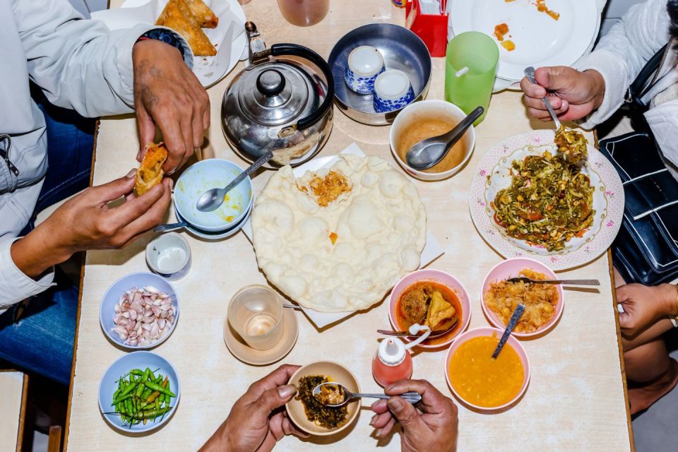 Phuket: Old Town Food Tasting Tour with 14 Dishes - Phuket.Net