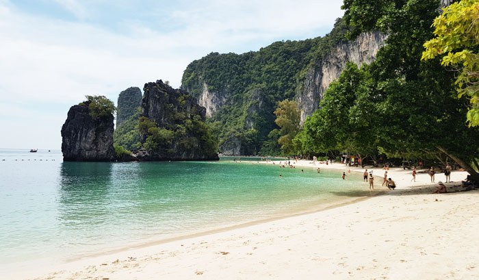 Koh Hong: Day Out Within Easy Reach of Phuket – Phuket.Net