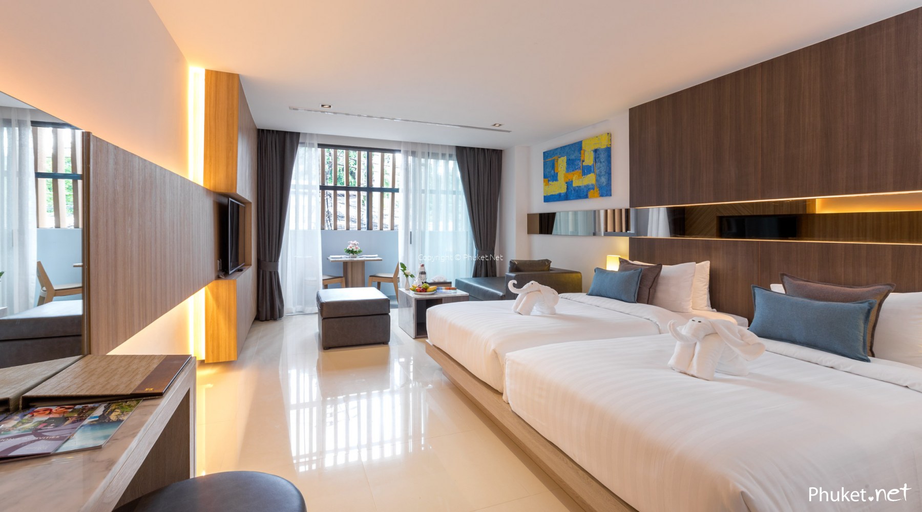 The Bay and Beach Club Phuket Condos For Sale - Phuket.Net