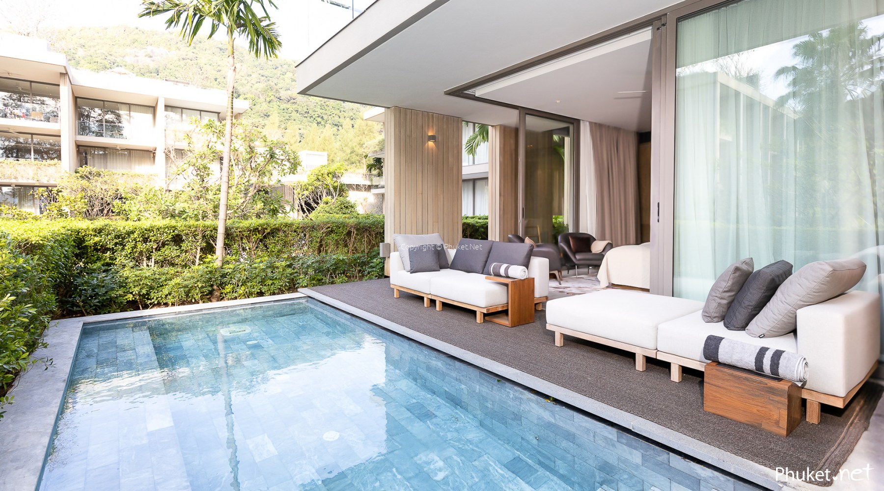 Luxury Condo with Pool at Twinpalms Residences MontAzure - 2 beds/2 ...