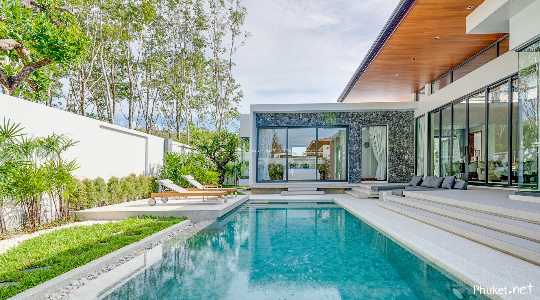 Botanica Modern Loft II Phuket Villas For Sale - Phuket.Net