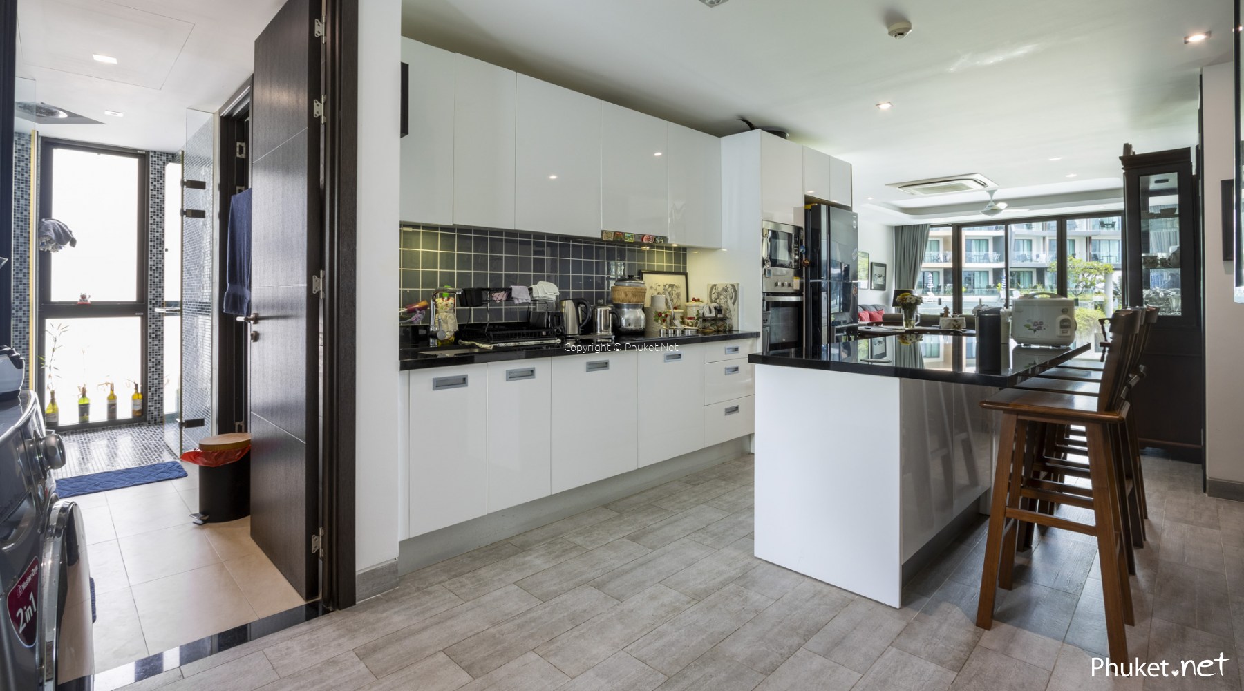 Extensive Freehold Penthouse in Patong - 2 beds/3 baths - Phuket Real ...